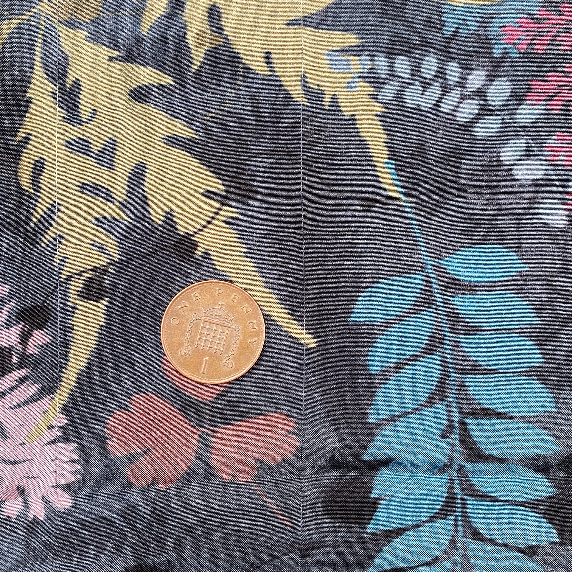 SECONDS Silk Scarf #027 – Clarissa Hulse